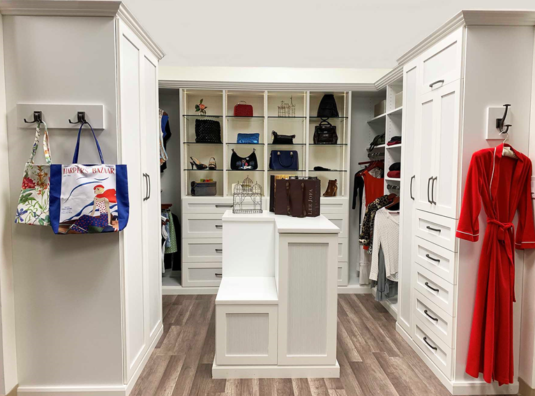 How To Find And Choose Custom Closet and Luxury Closet Companies ...