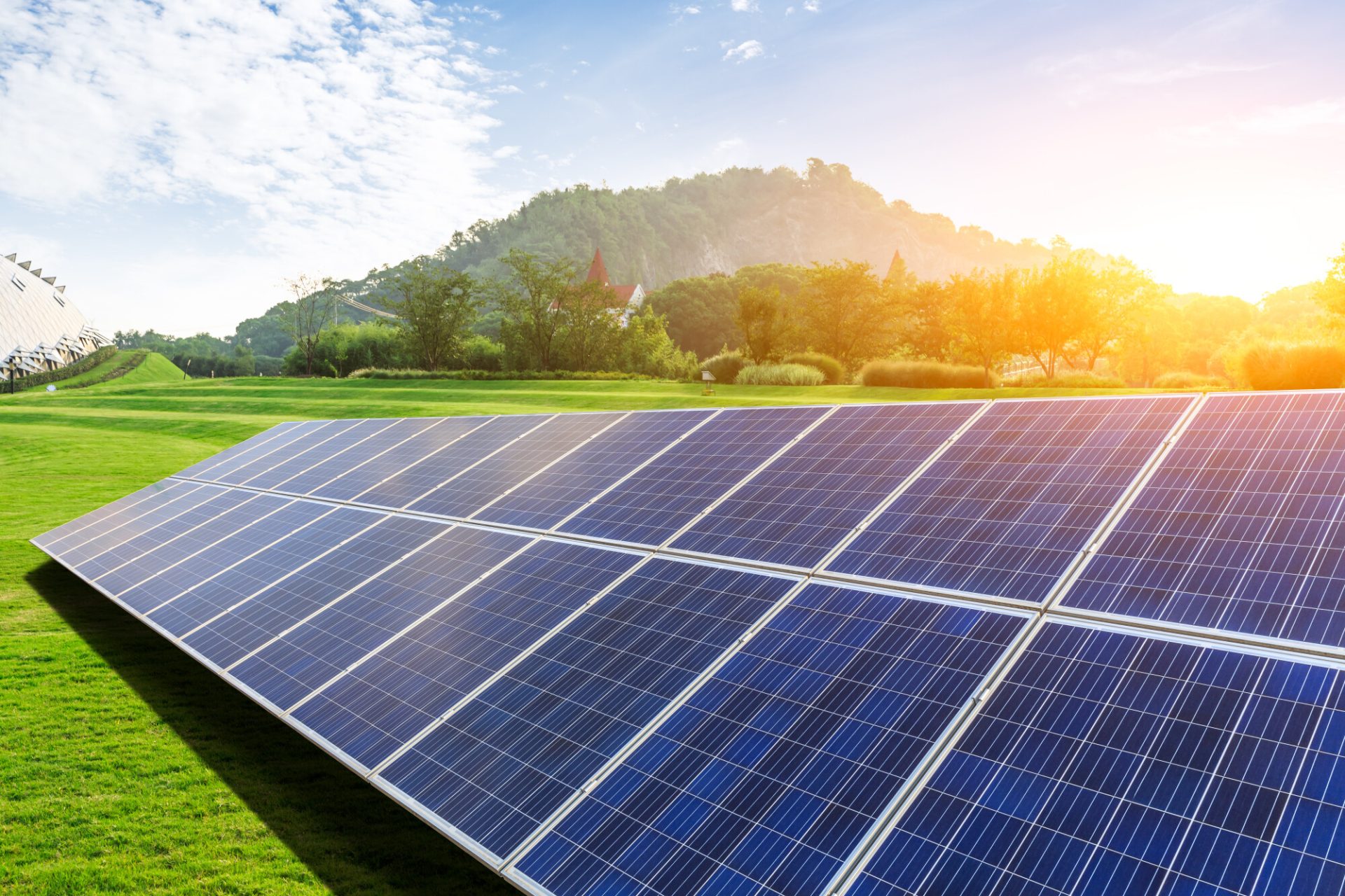 The Monocrystalline Solar Panel Installation Process, Explained ...
